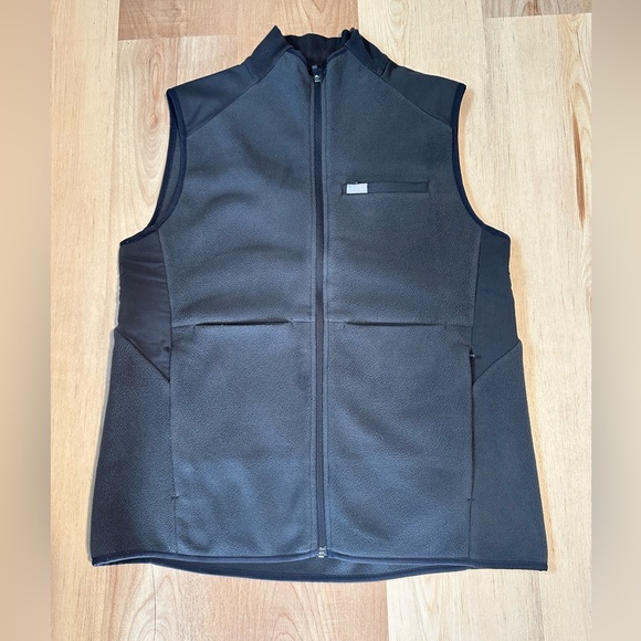 Figs | Jackets & Coats | Figs Onshift Fleece Primaloft Vest Gray Womens ...